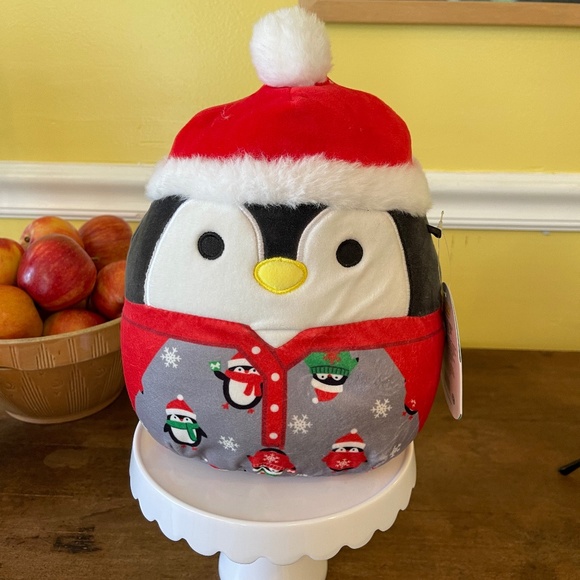Squishmallows | Toys | Luna The Winter Penguin Squishmallow In Night ...